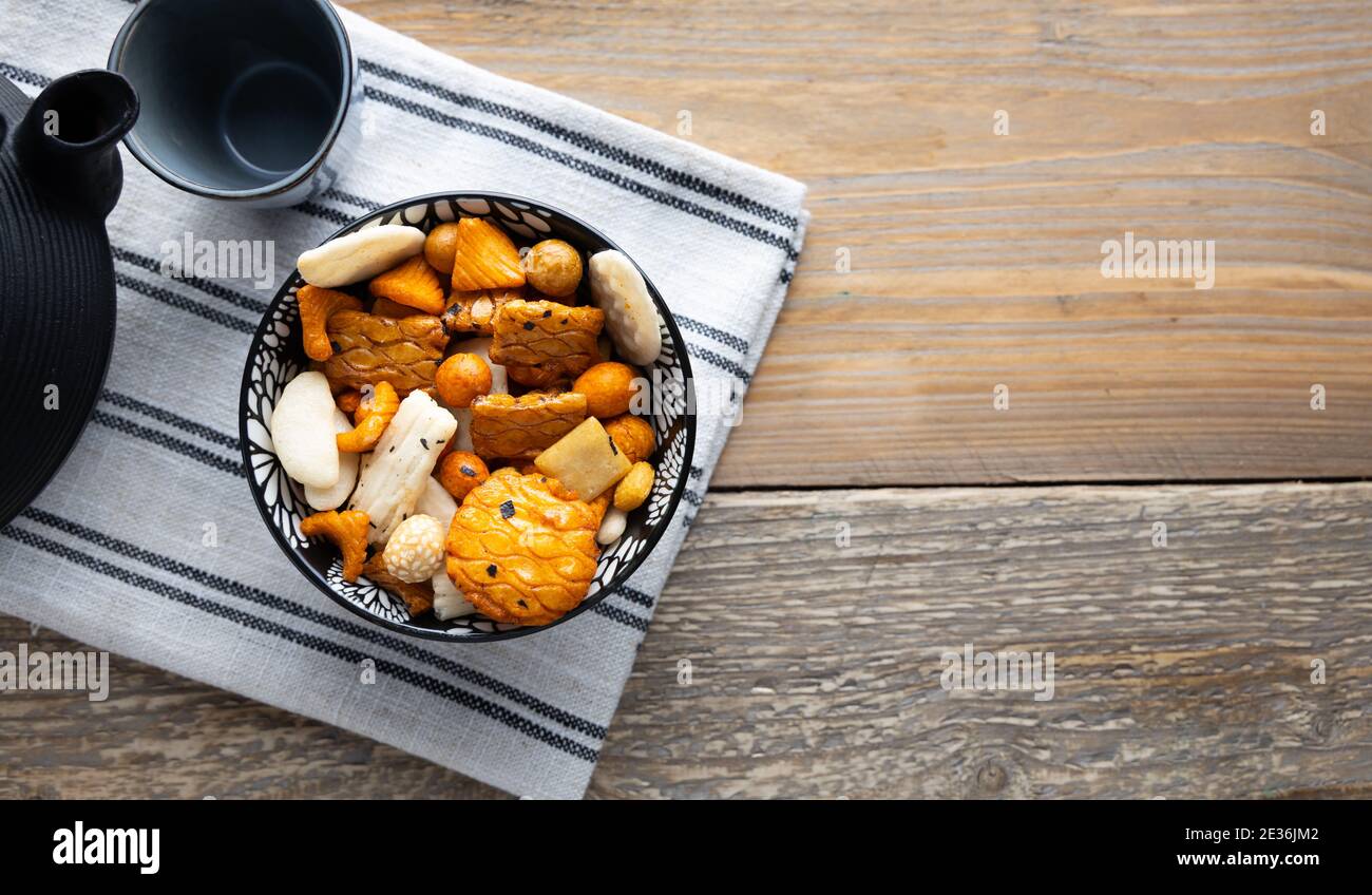 Mix of Senbei rice crackers in a bowl. A delicious Japanese snack Stock ...