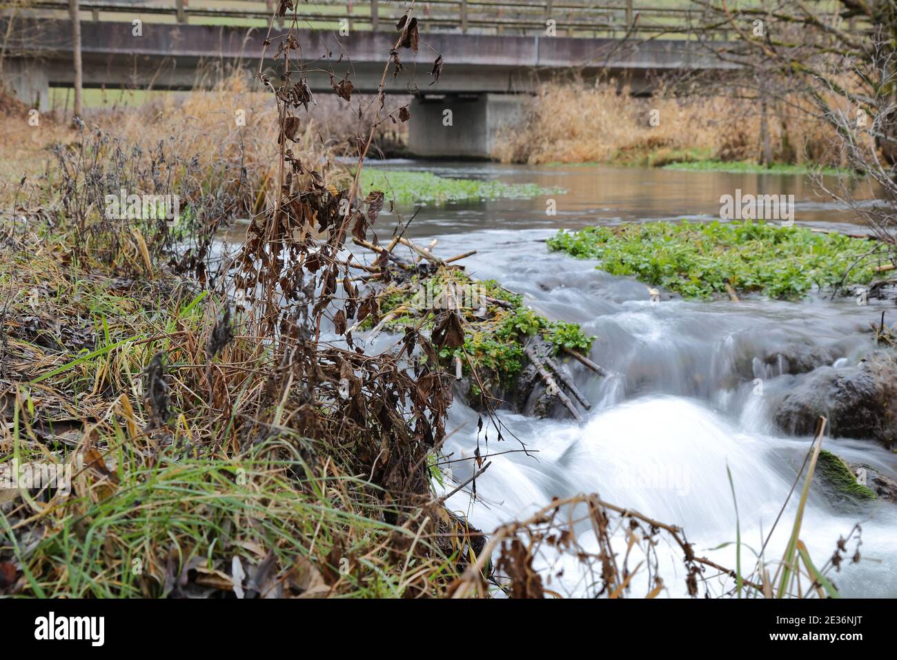 Small rapids hi-res stock photography and images - Alamy