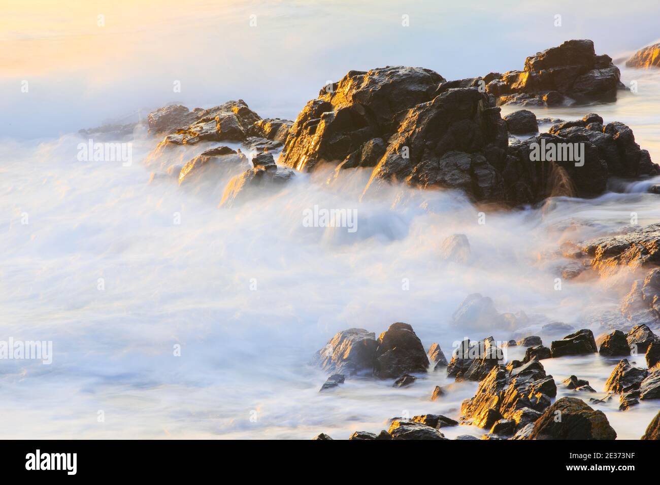 Bamburgh coast hi-res stock photography and images - Alamy