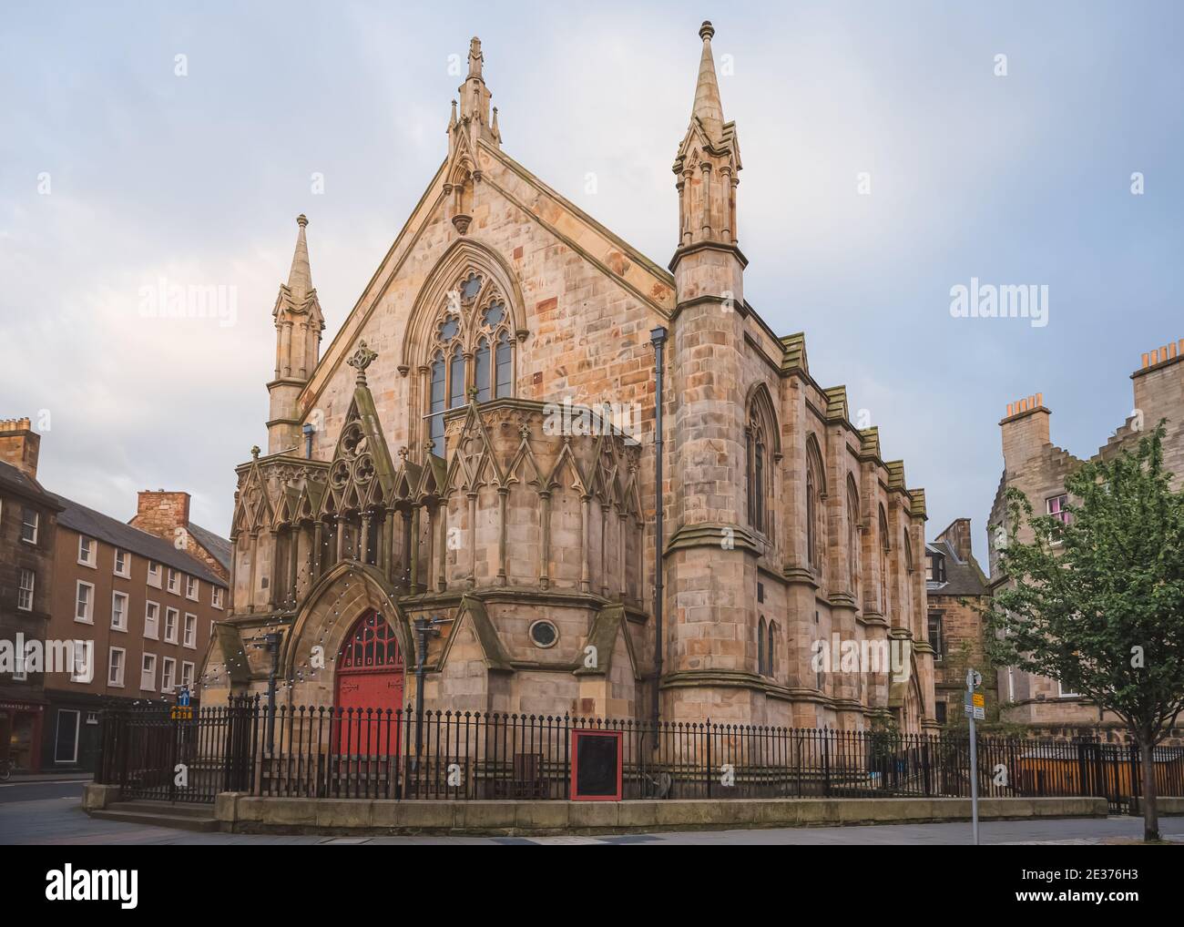 Edinburghs old town hi-res stock photography and images - Alamy