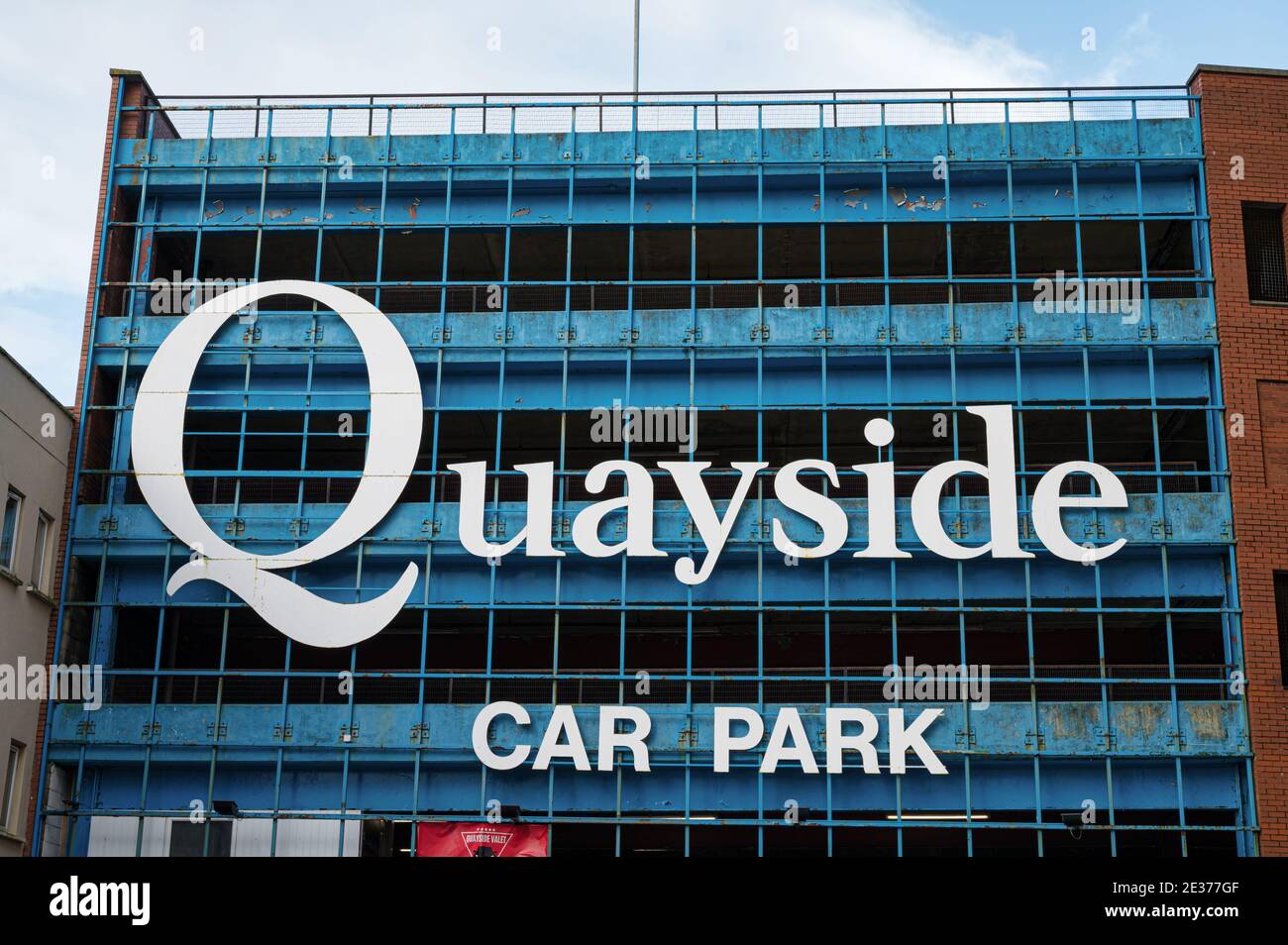 Derry parking hi-res stock photography and images - Alamy