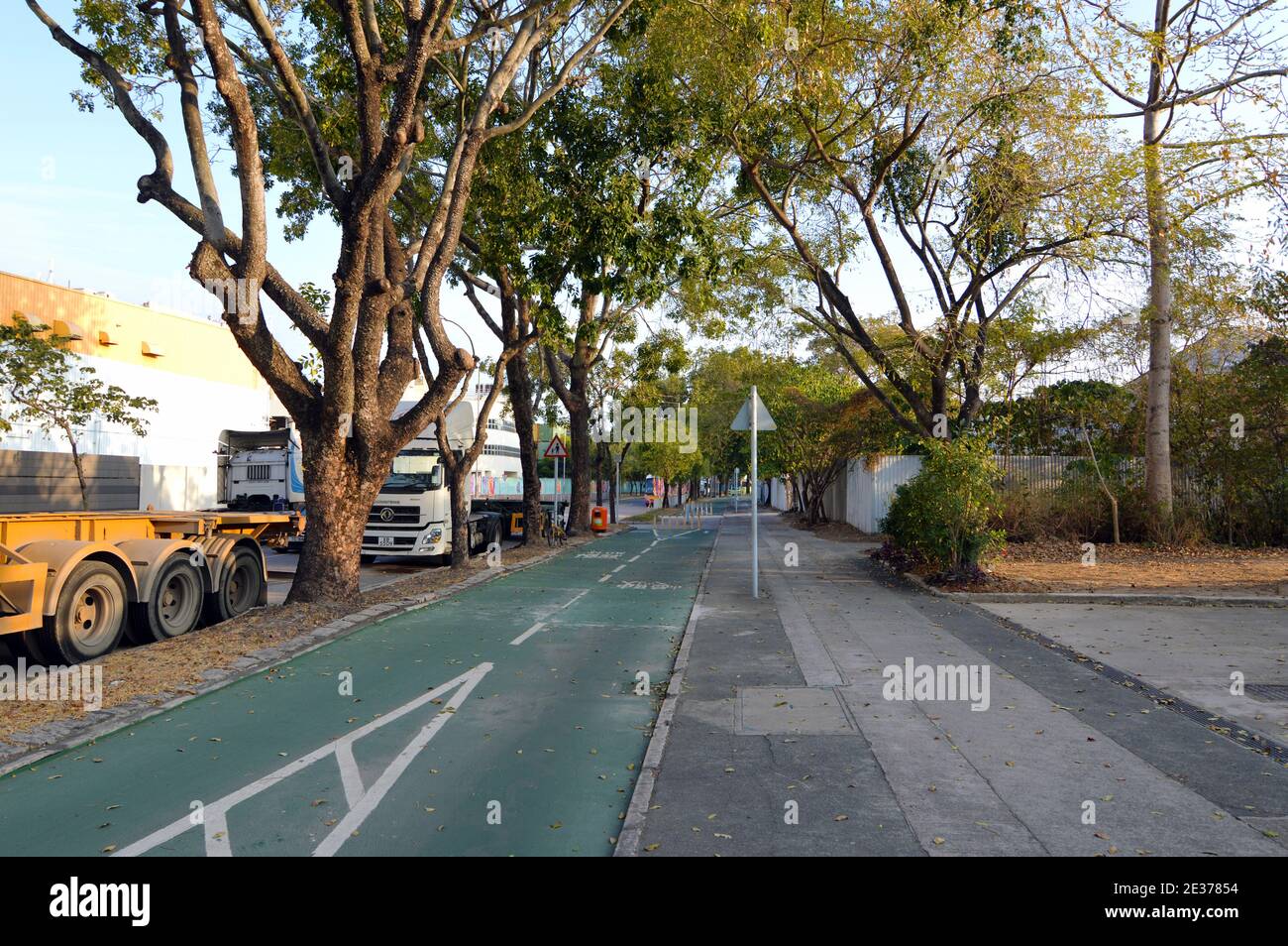 Cycle track in Yuen Long Industrial Estate, Hong Kong Stock Photo - Alamy