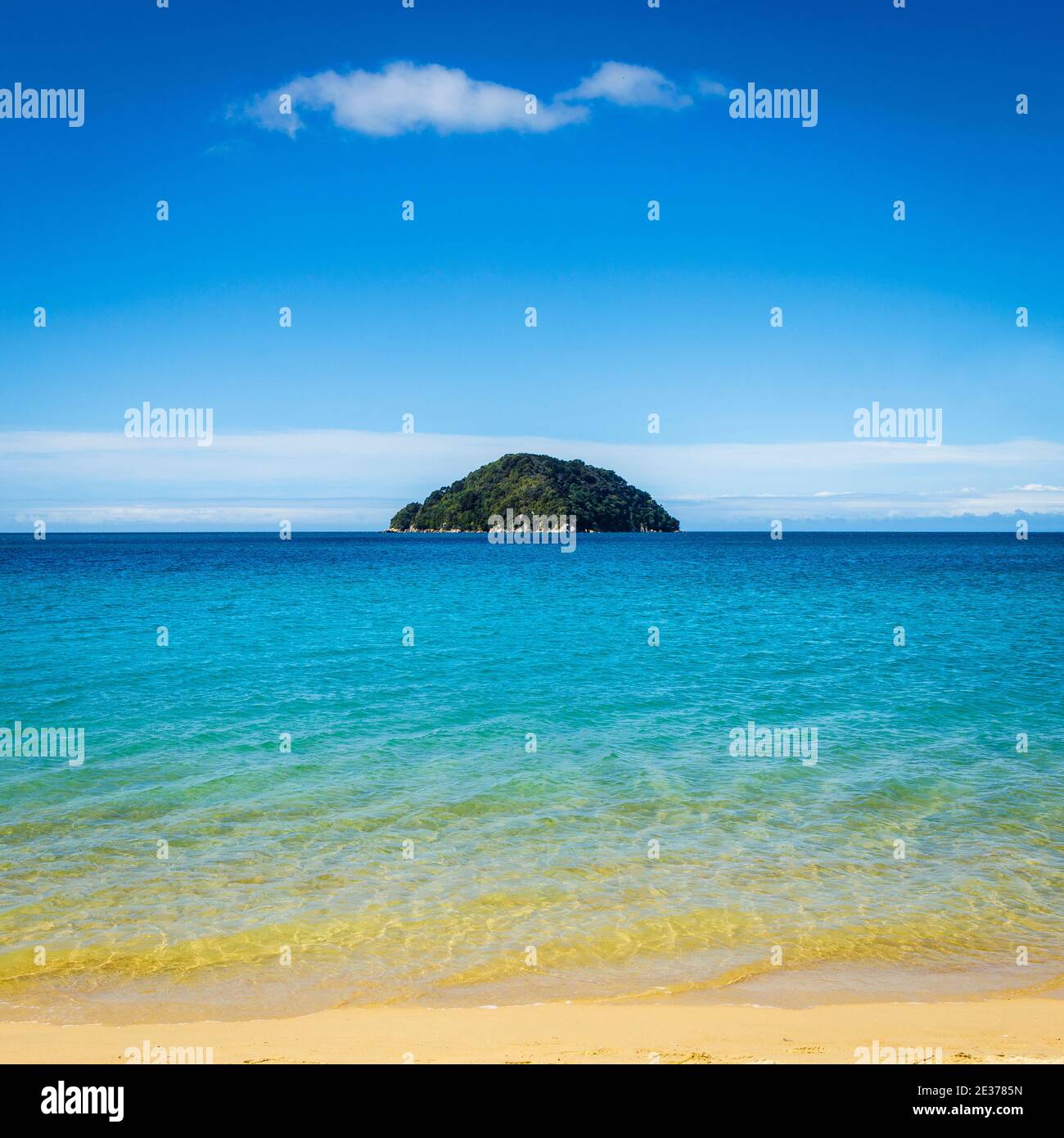 The Abel Tasman National Park coastline, a popular tourist attraction ...