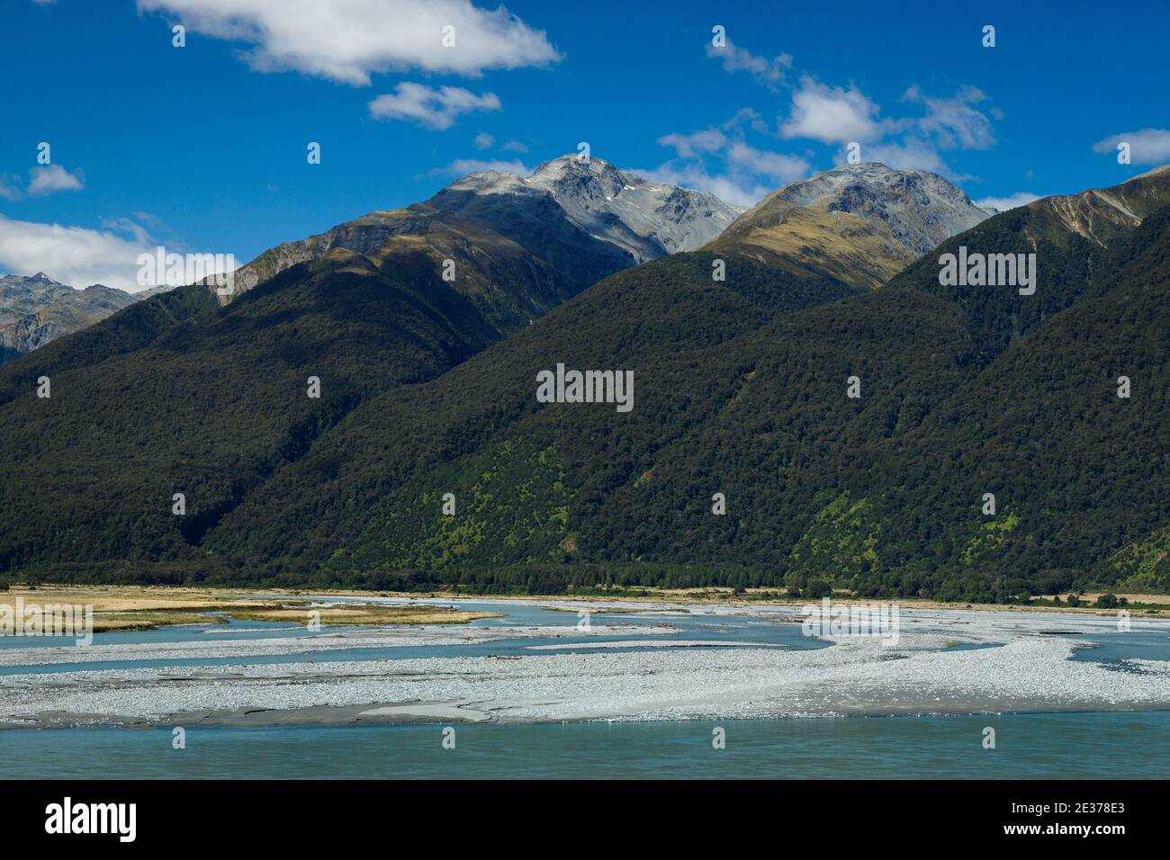 Makarora river new zealand hi-res stock photography and images - Alamy