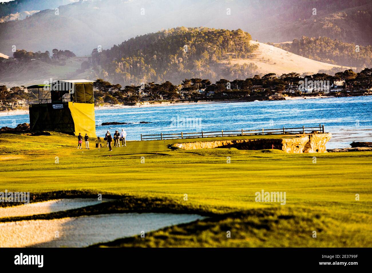 Pebble Beach, California, February 17, 2018: The famous 18th hole at ...
