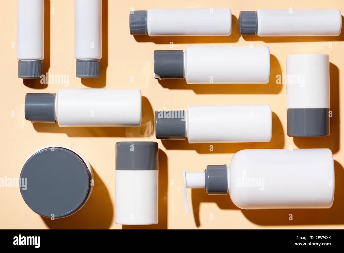 Empty packaging hi-res stock photography and images - Alamy