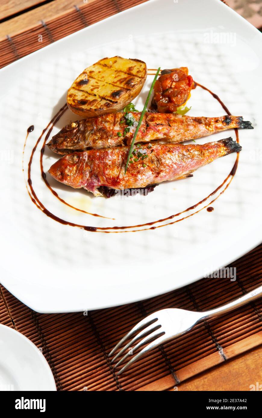 Red mullet and potato hi-res stock photography and images - Alamy