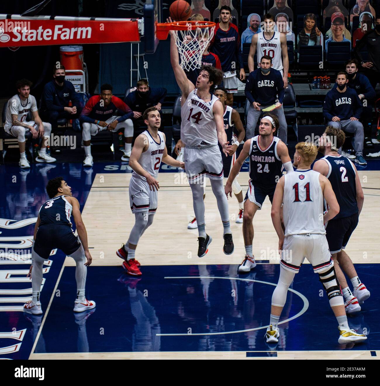 January 16, 2021 Moraga, CA U.S.A. St. Mary's Gaels forward Kyle Bowen ...