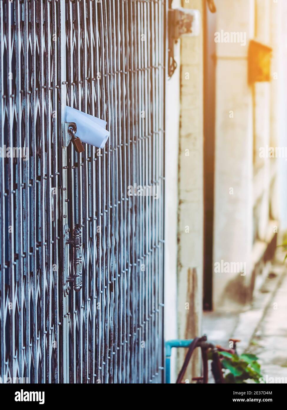 White paper notification attached to closed retractable folding ...