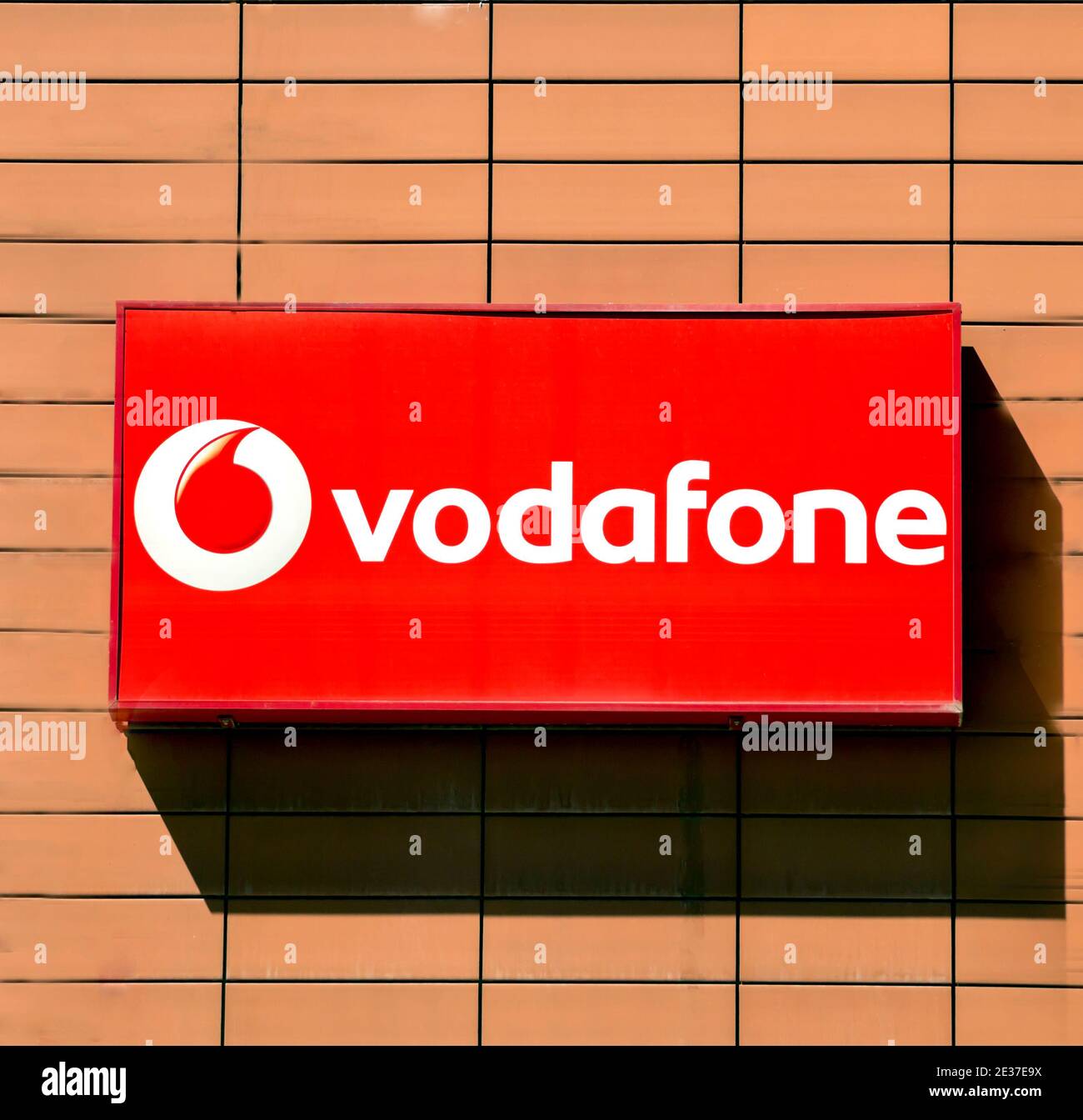 Vodafone icon hi-res stock photography and images - Alamy