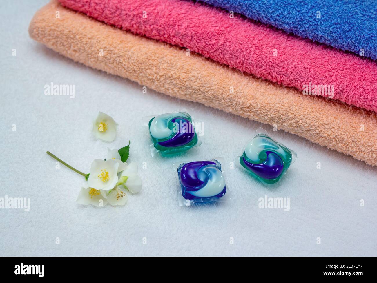 Detergent capsule hi-res stock photography and images - Alamy