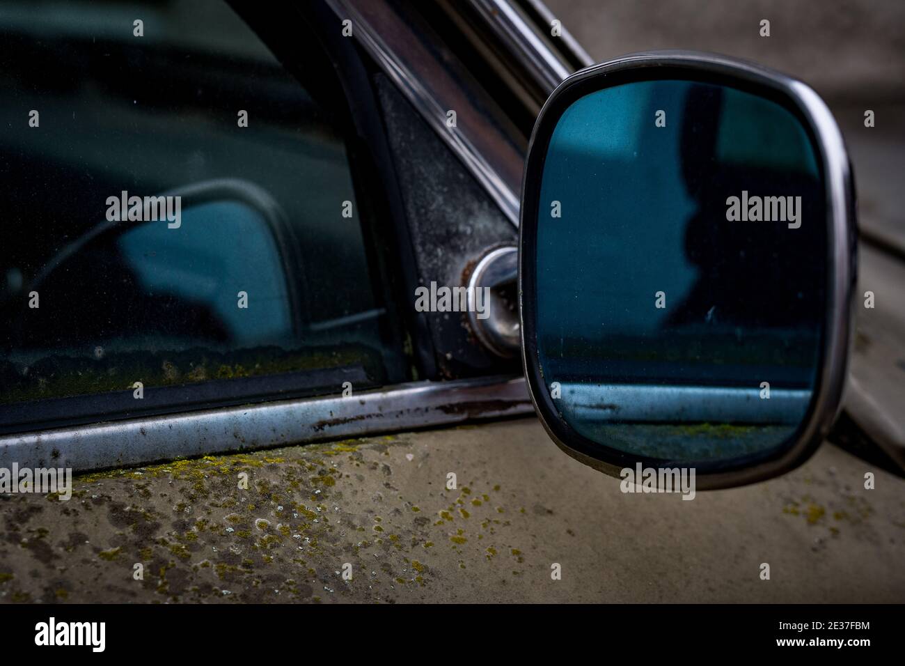 Old car window hi-res stock photography and images - Alamy