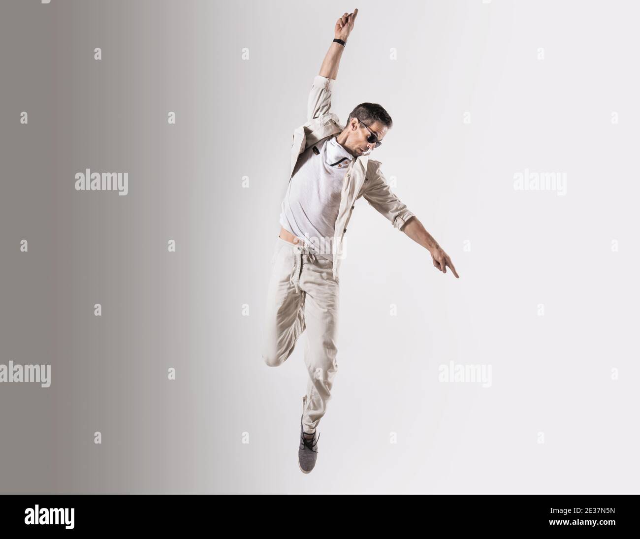 Dance sport hi-res stock photography and images - Alamy