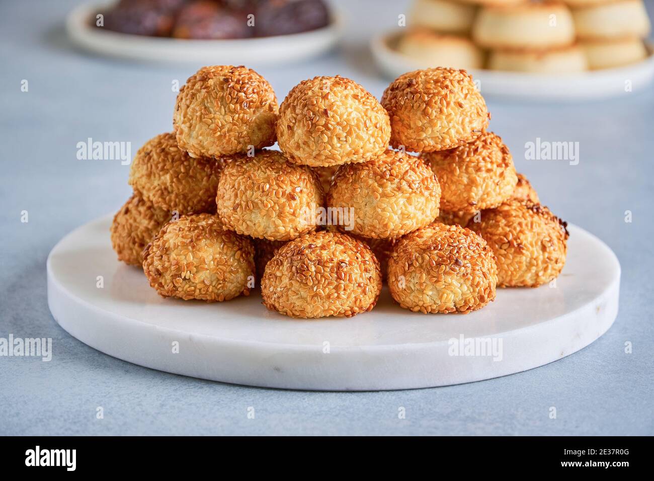 Traditional arabic sweets. Maamoul cookies with dates .Close up Stock ...