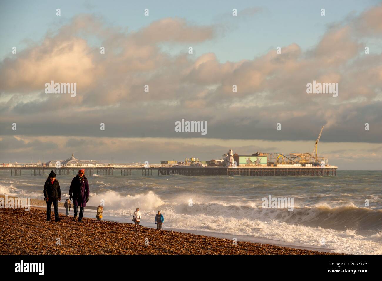 Brighton beach palace pier hi-res stock photography and images - Alamy