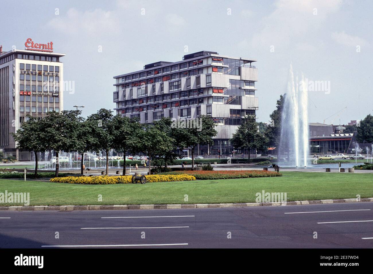 Ernst Reuter Platz, West Berlin 1975 Stock Photo - Alamy