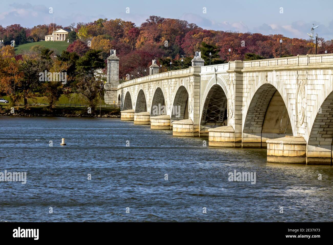 Arlington Memorial Bridge in Washington DC USA Stock Photo - Alamy