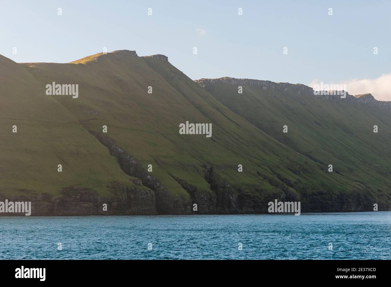 Golden hour on rugged hi-res stock photography and images - Alamy