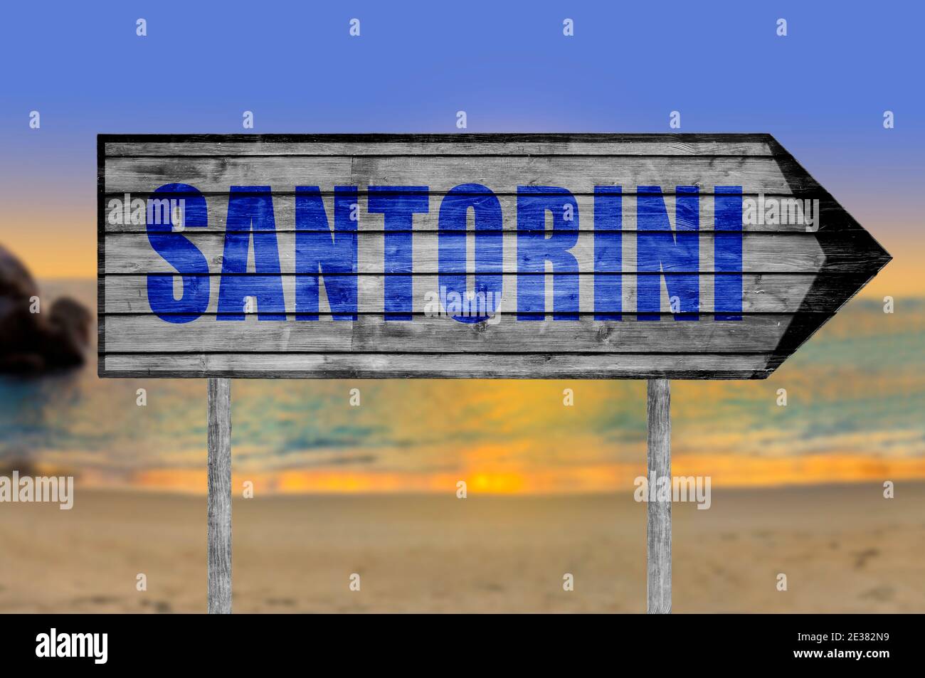 Wooden sign honeymoon beach hi-res stock photography and images - Alamy