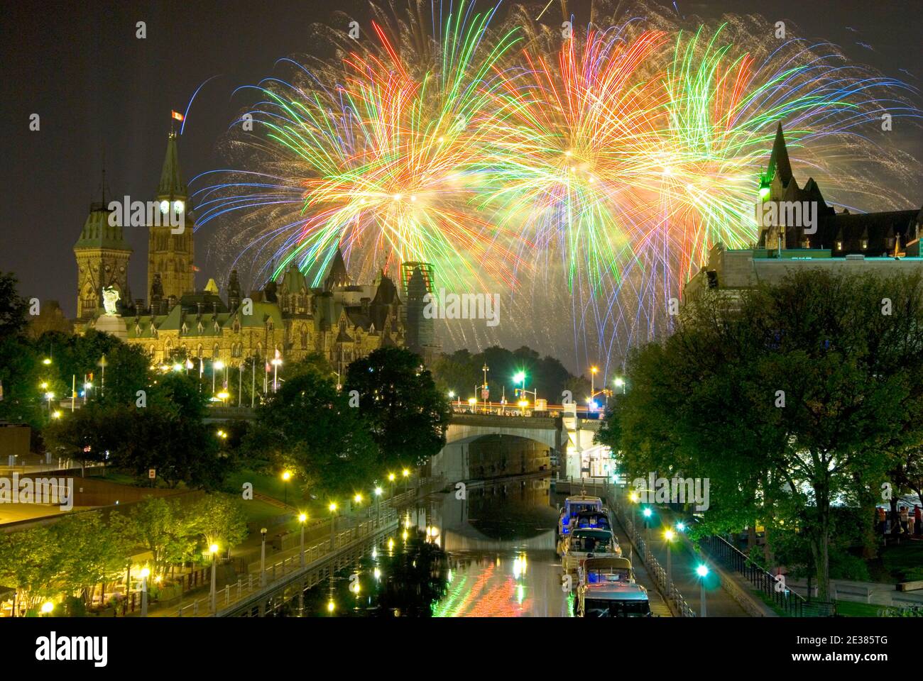 Canada parliament fireworks hi-res stock photography and images - Alamy