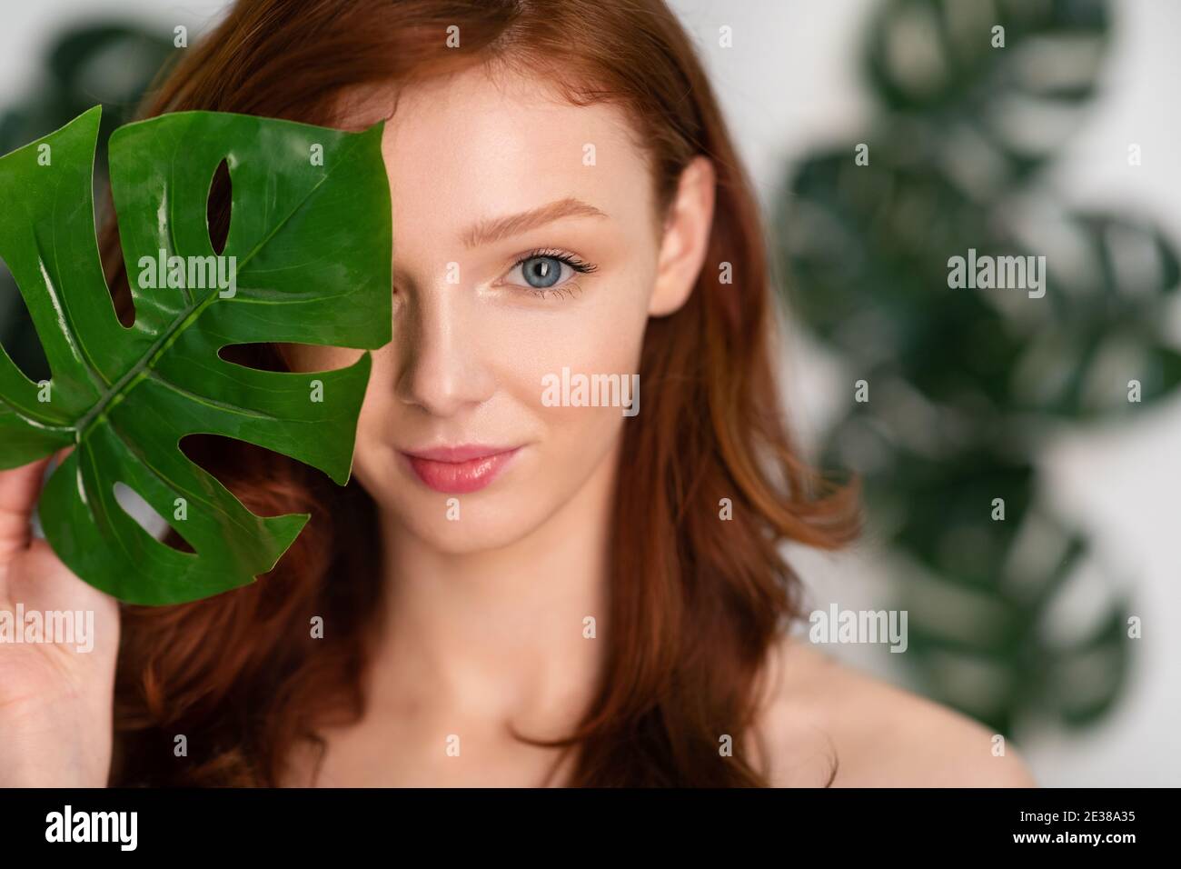 Young adult leaf hi-res stock photography and images - Alamy