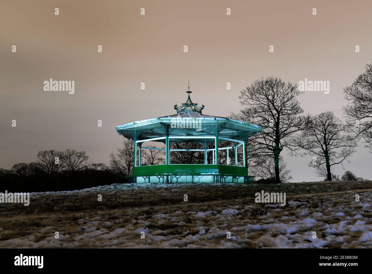 Roundhay park band stand hi-res stock photography and images - Alamy