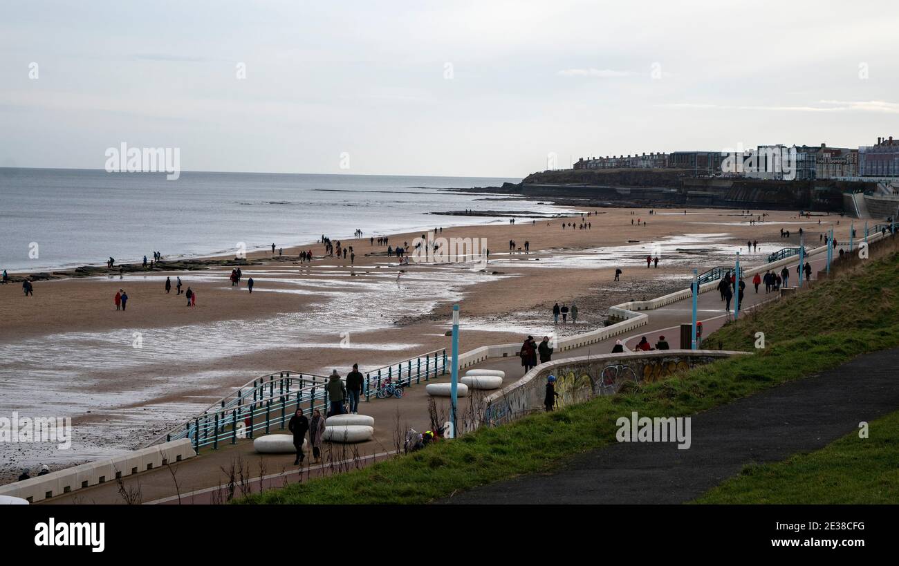 Whitley bay beach hi-res stock photography and images - Alamy