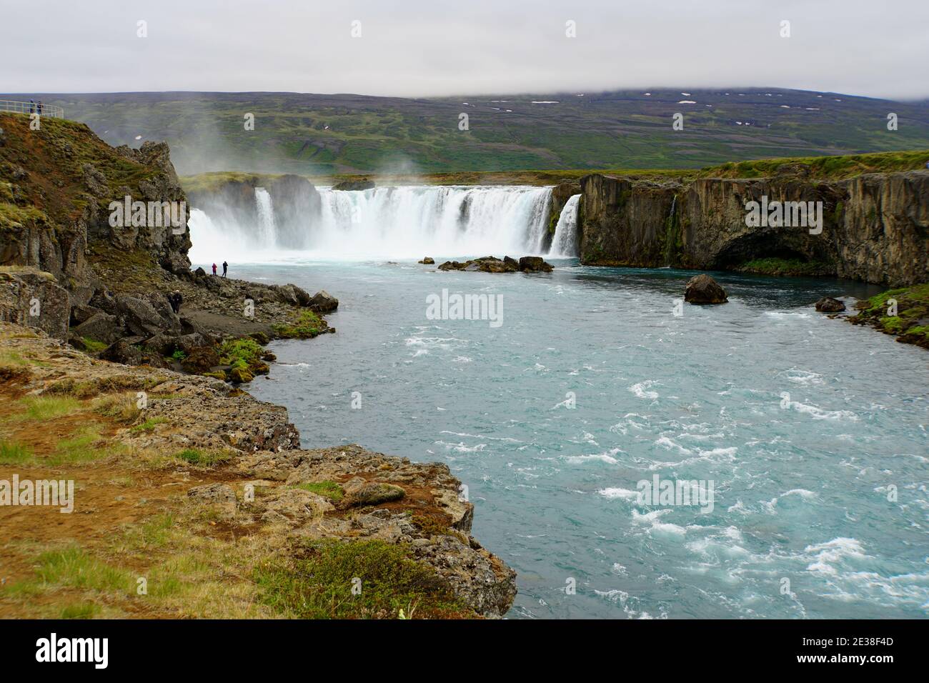 Top view water large waterfall hi-res stock photography and images - Alamy
