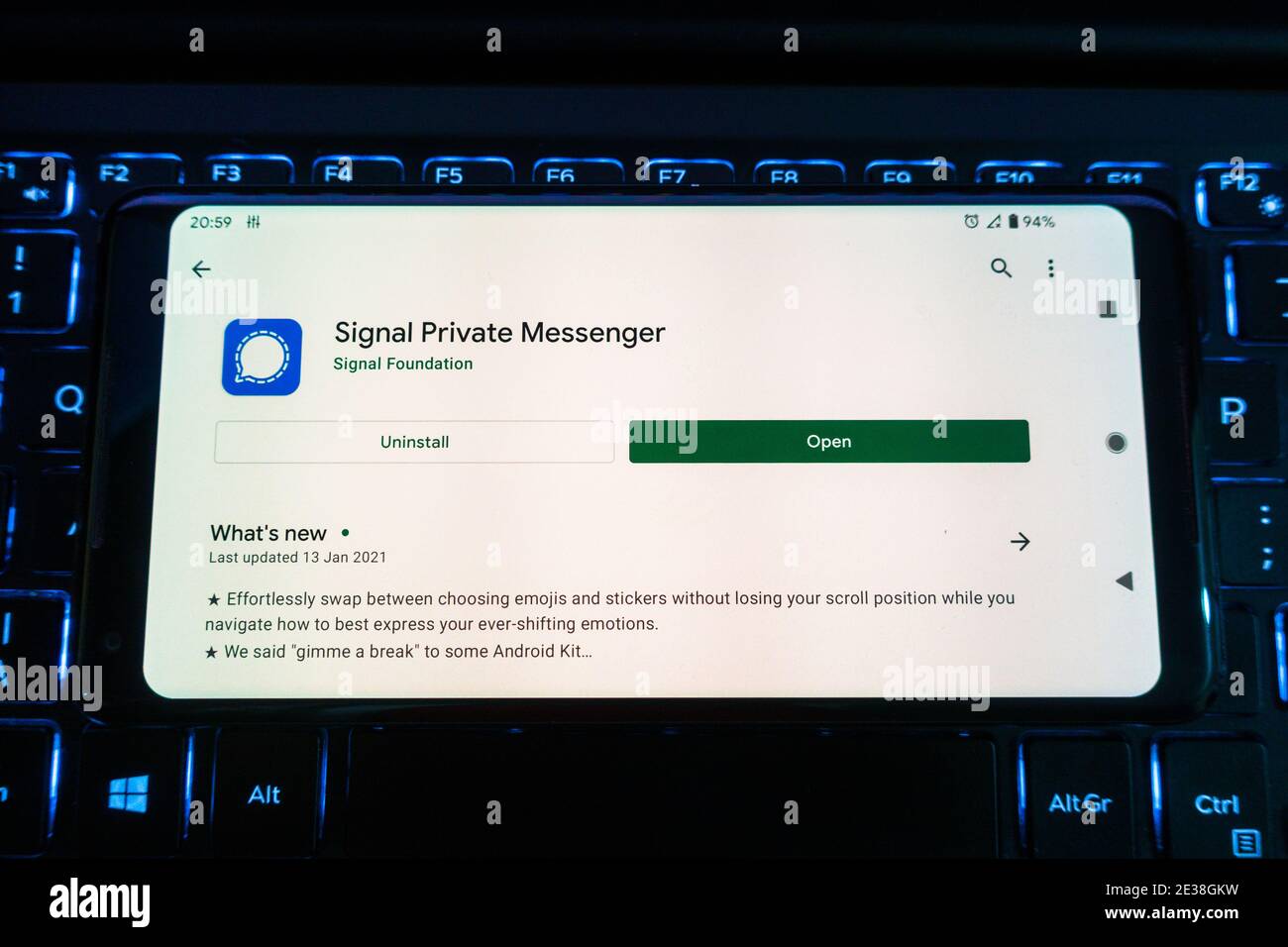 Encrypted phone hi-res stock photography and images - Alamy