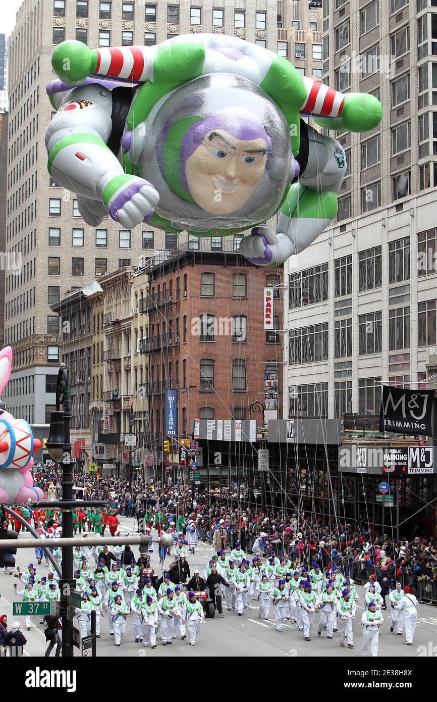 Balloons float down The Macy's Thanksgiving Day parade route in New ...