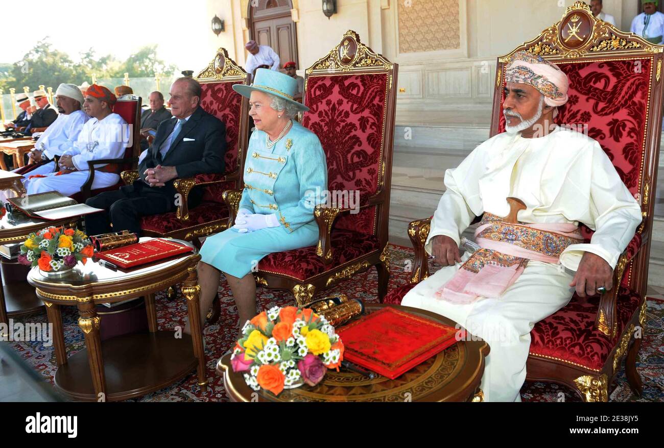 Queen Elizabeth II with the Sultan of Oman, His Majesty Sultan Qaboos ...