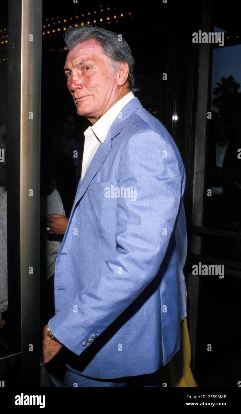 Jack Palance 1988 Credit: Ralph Dominguez/MediaPunch Stock Photo - Alamy