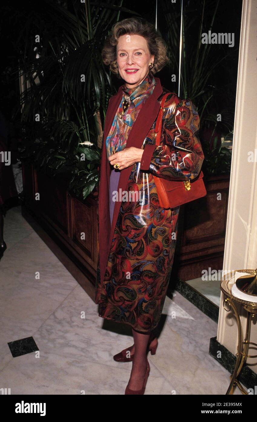 Frances Bergen 1988 Credit: Ralph Dominguez/MediaPunch Stock Photo - Alamy