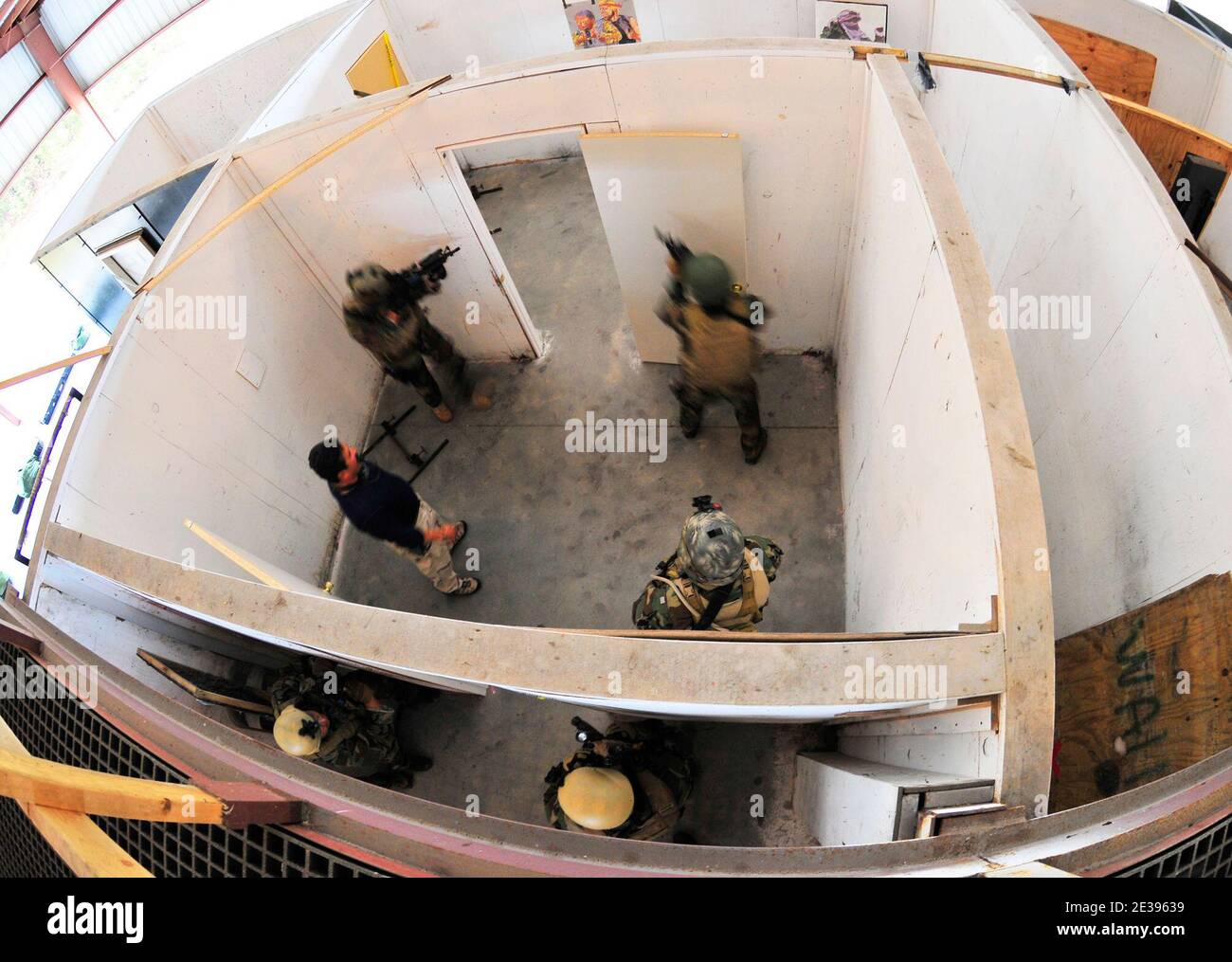 Special forces commando seals hi-res stock photography and images - Alamy