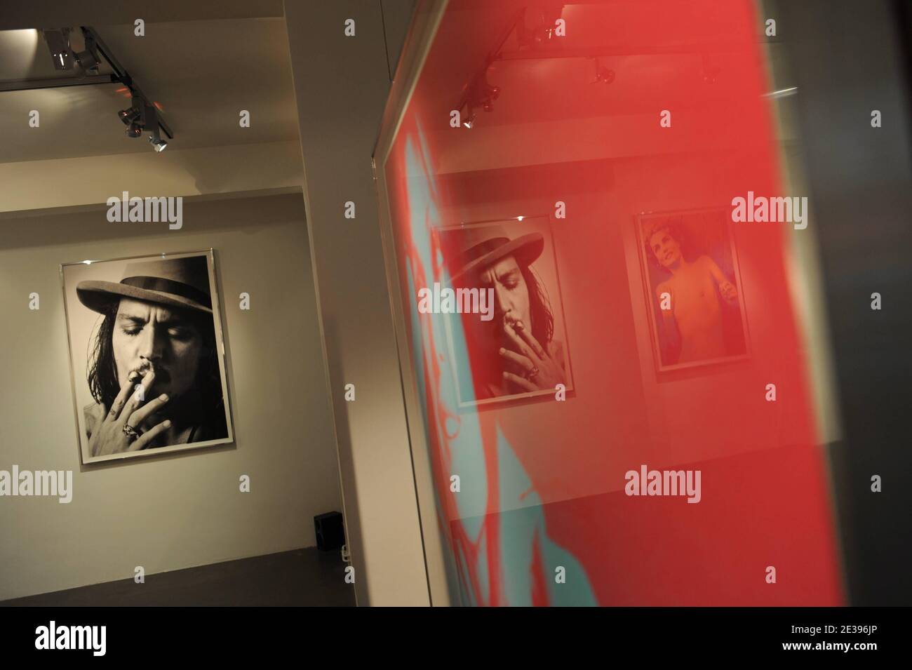 US photographer Tom Munro's photos exhibition held at the Galerie ...