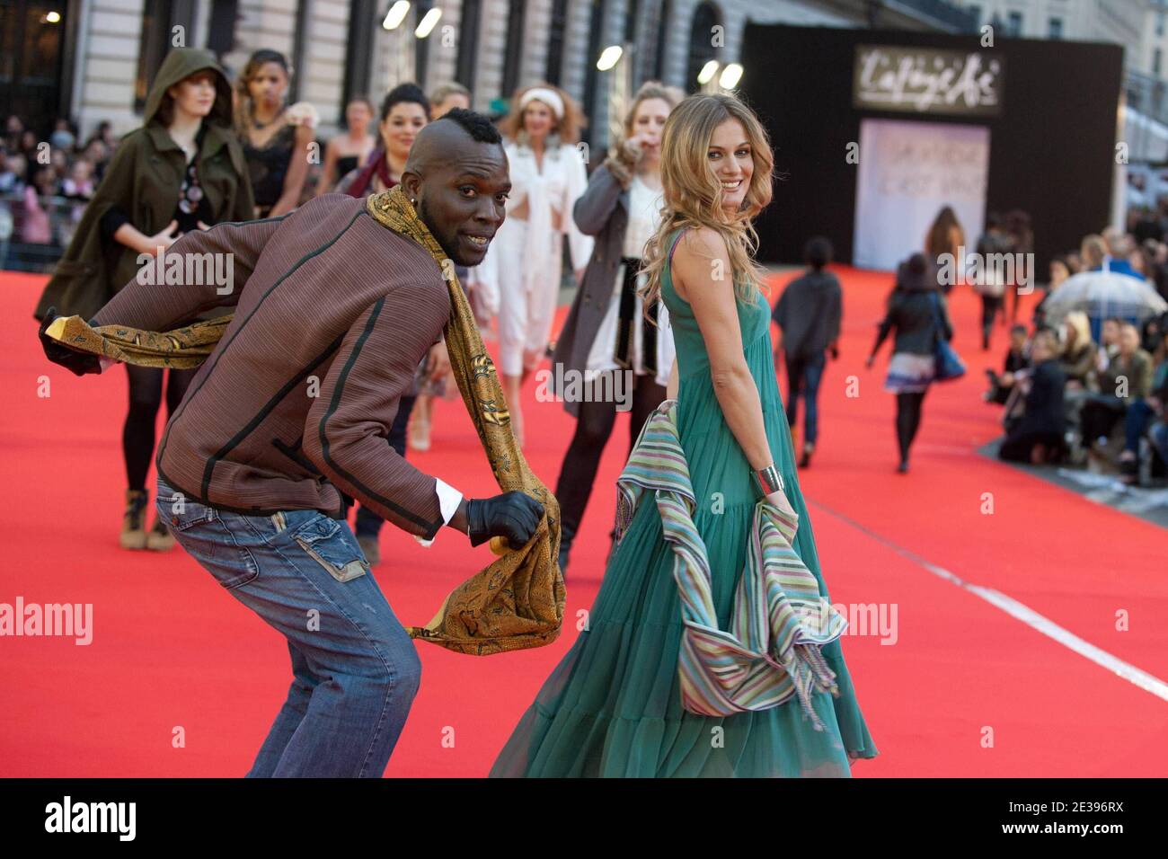 World record for the biggest fashion show organized by the Galeries ...