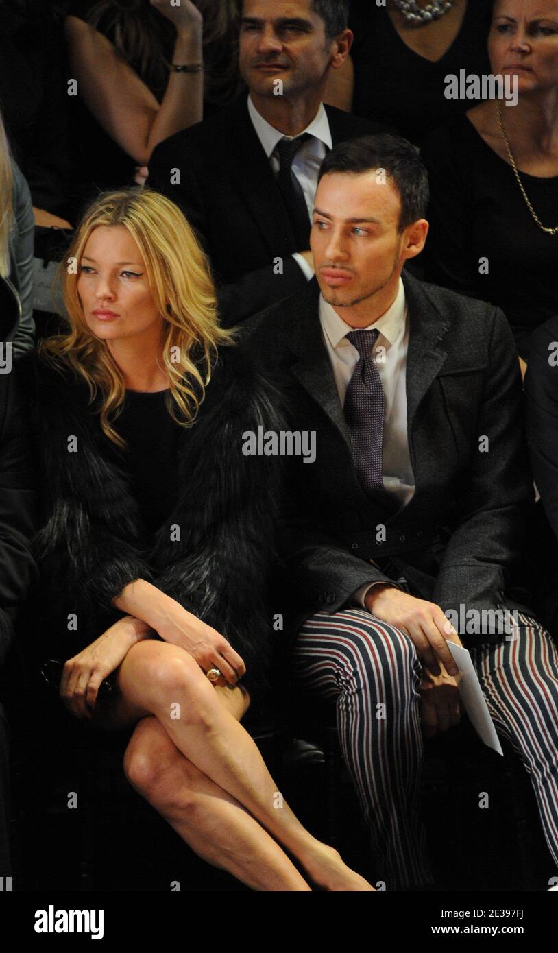 Nicolas roche hi-res stock photography and images - Alamy