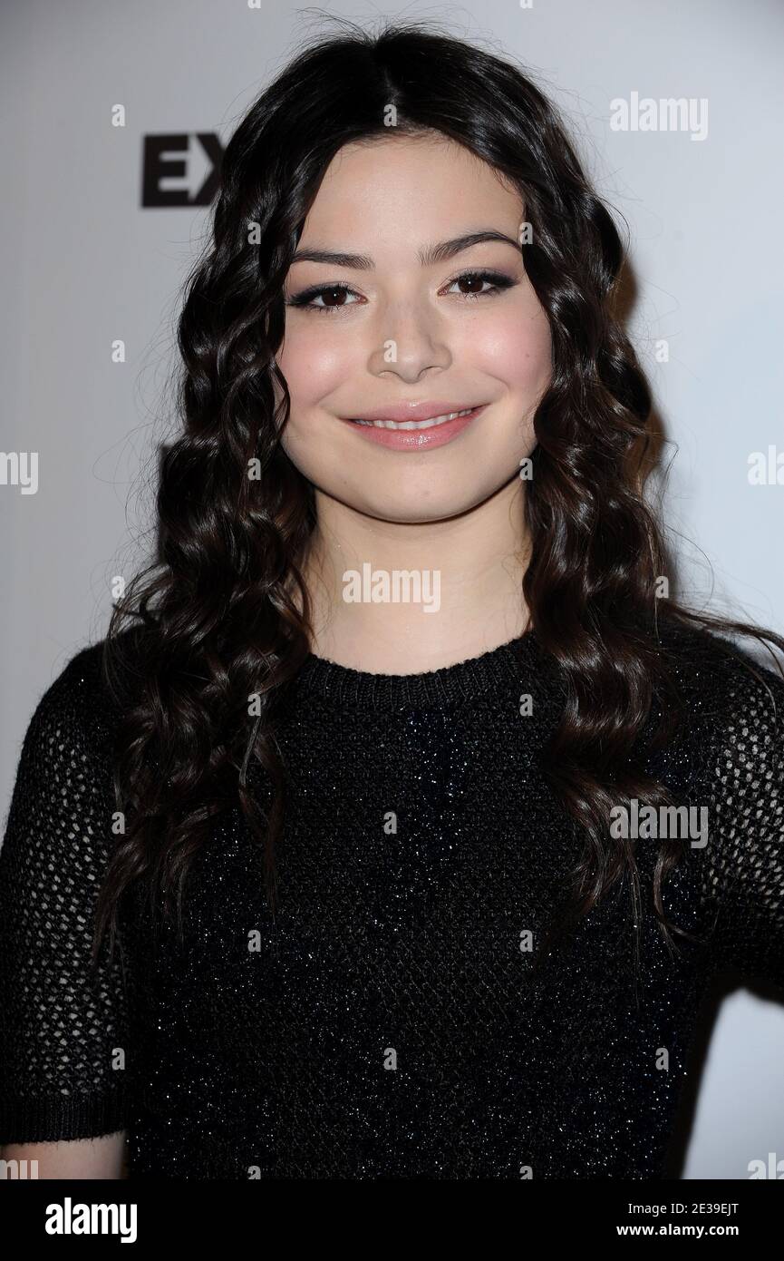 "Miranda Cosgrove attends the ELLE and Express ""25 at 25"" event at ...