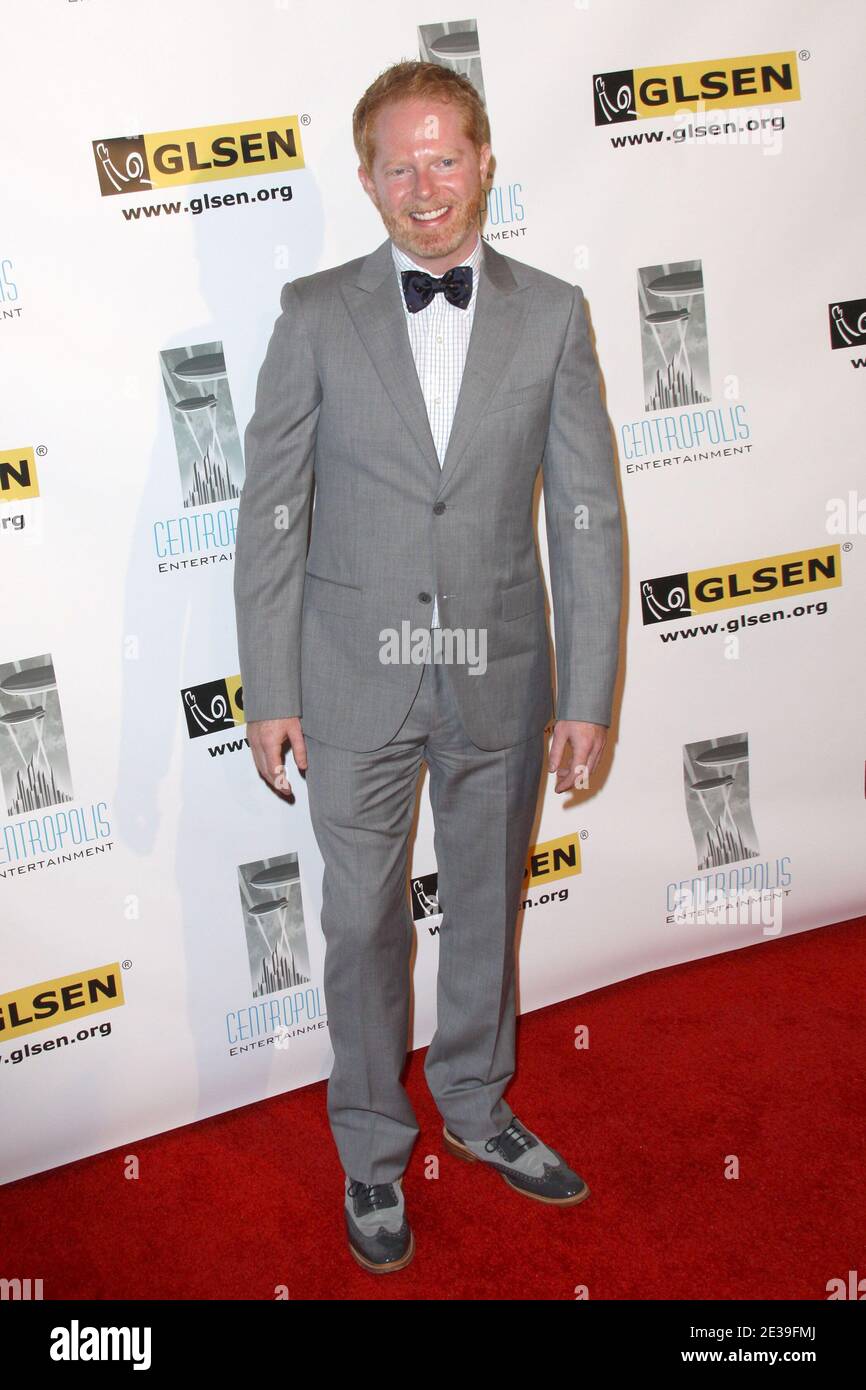 Jesse Tyler Ferguson arriving for 6th Annual GLSEN Respect Awards held ...