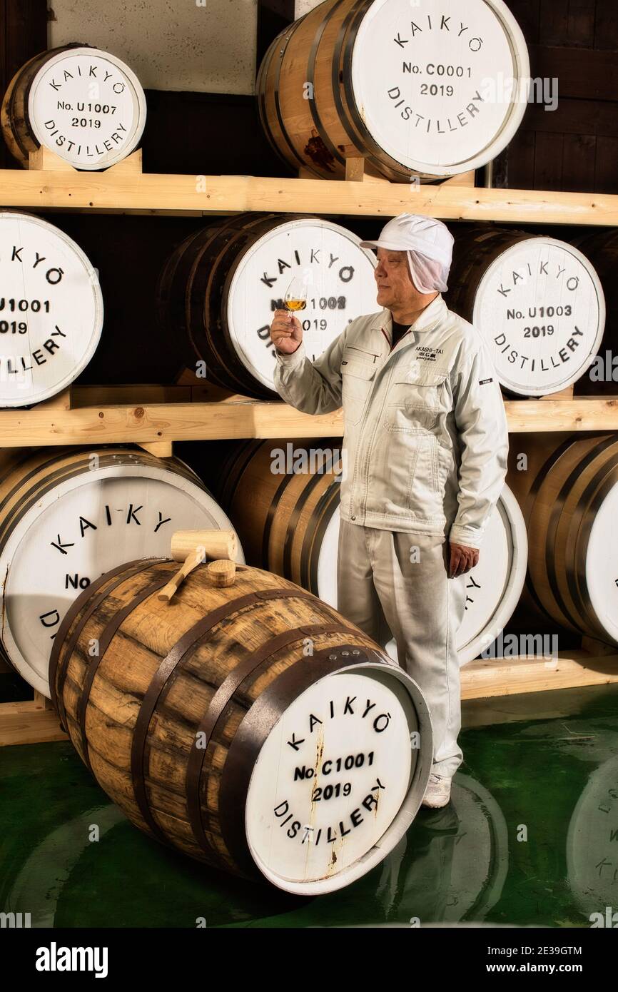 Master distiller and blender Kimio Yonezawa produced Hatozaki pure malt ...