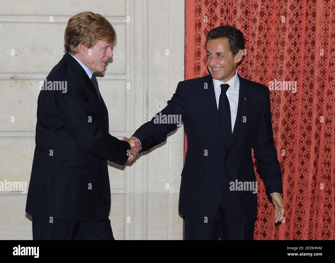 Receives the legion dhonneur hi-res stock photography and images - Alamy