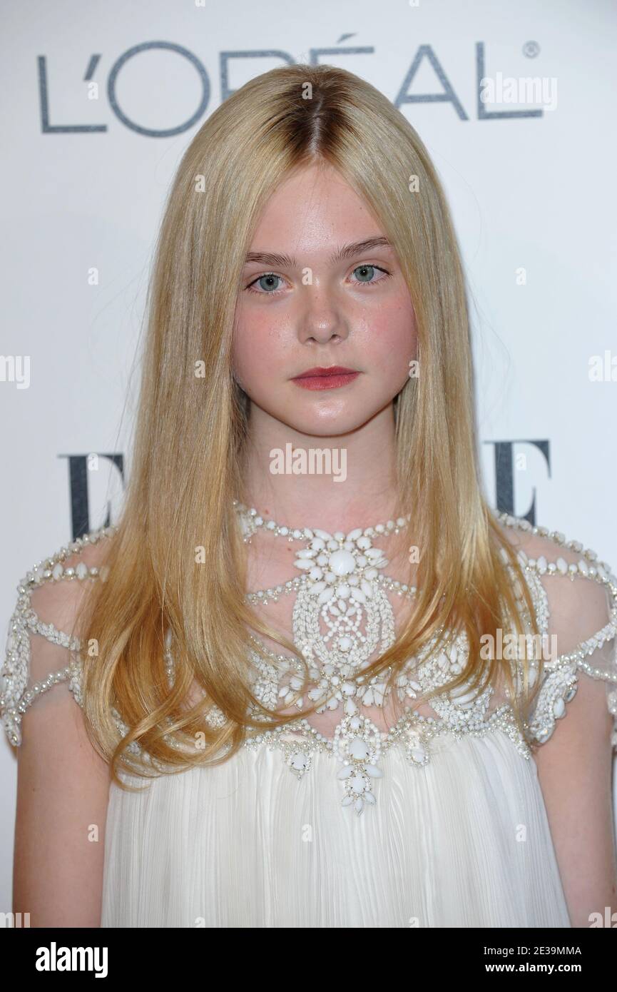 Elle Fanning attends ELLE's 17th Annual Women in Hollywood Tribute at ...