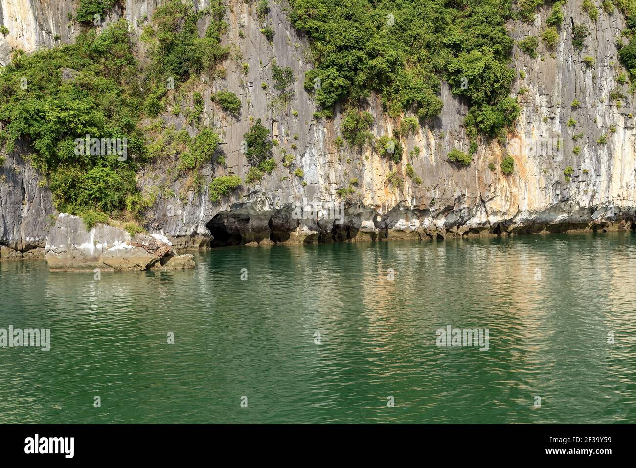 mountain limestone islands landscape in Ha Long Bay, Vietnam Stock ...