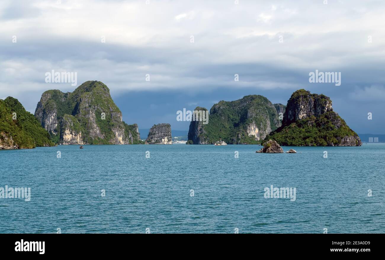 mountain limestone islands landscape in Ha Long Bay, Vietnam Stock ...