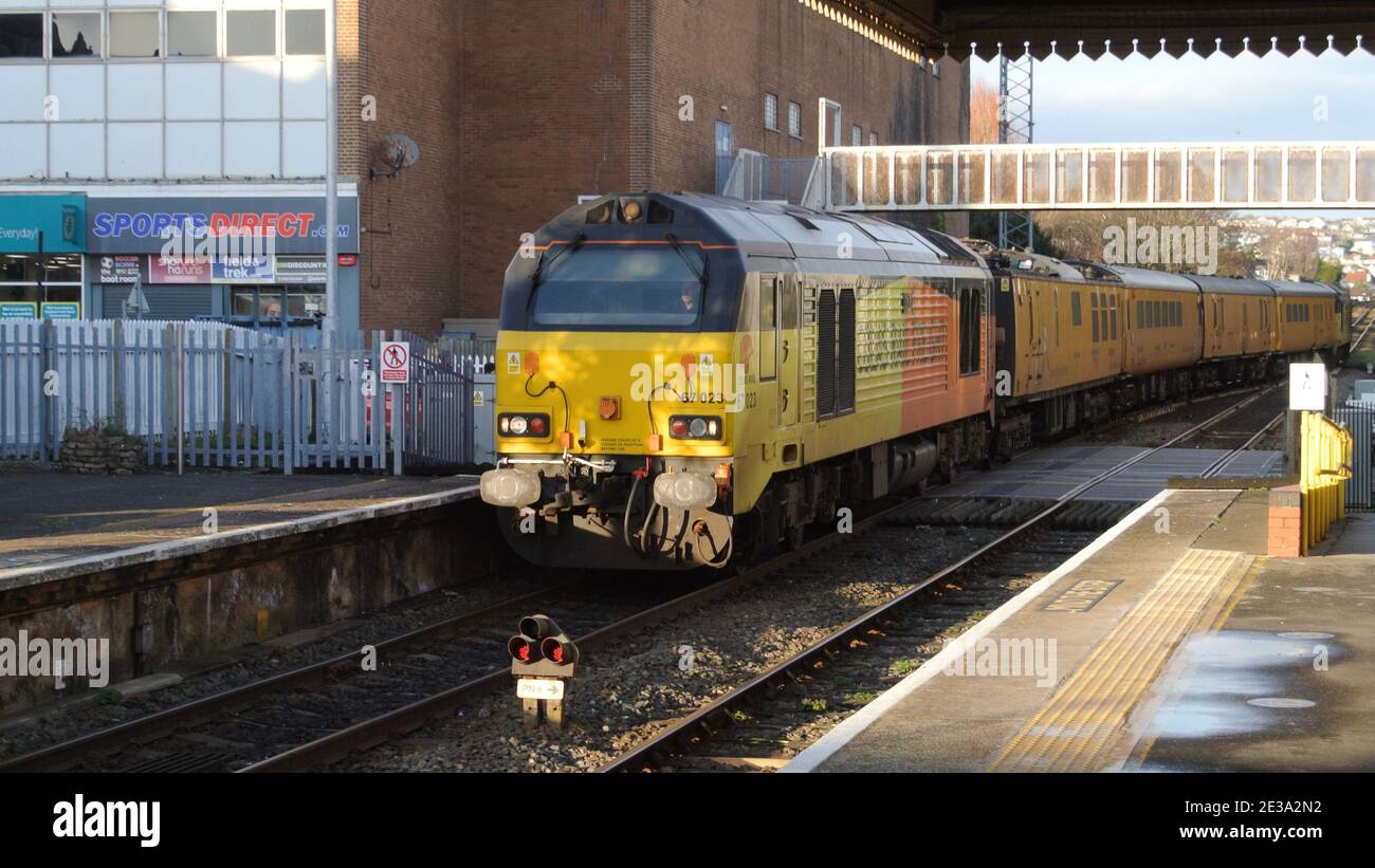 A Network Rail Line Inspection Train pulled by two Colas Rail diesel ...