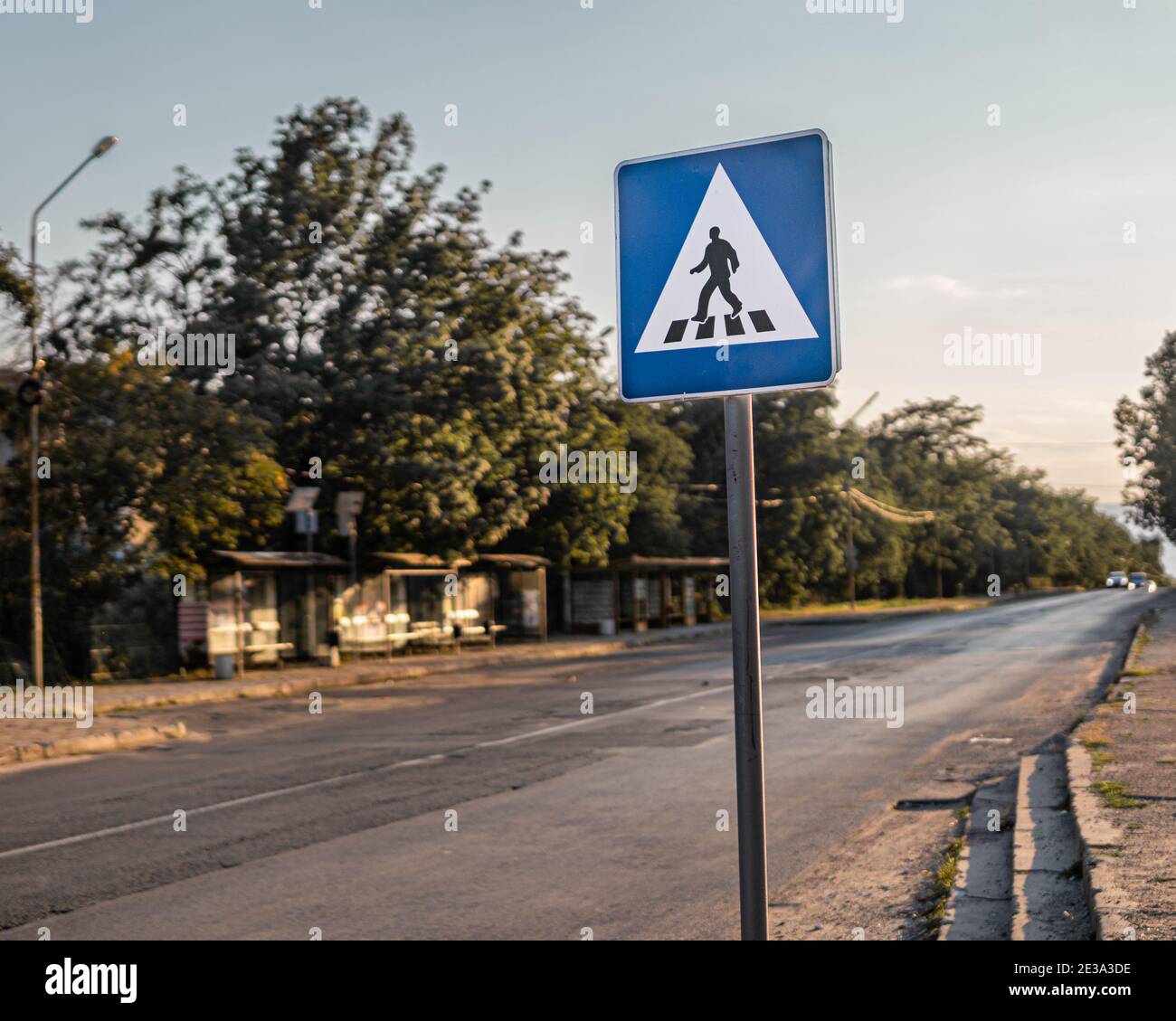 Empty street traffic sign hi-res stock photography and images - Alamy