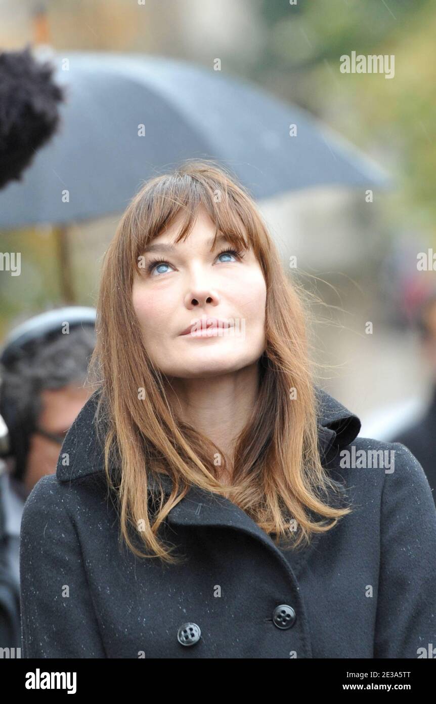 French First Lady Carla Bruni-Sarkozy takes part in the Armistice Day ...