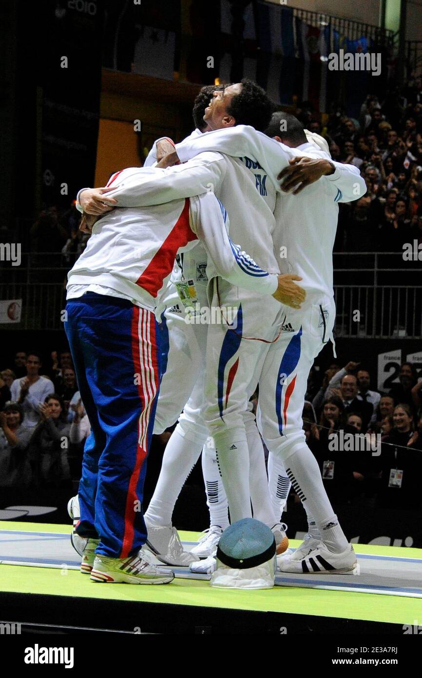 Team Epee High Resolution Stock Photography and Images - Alamy