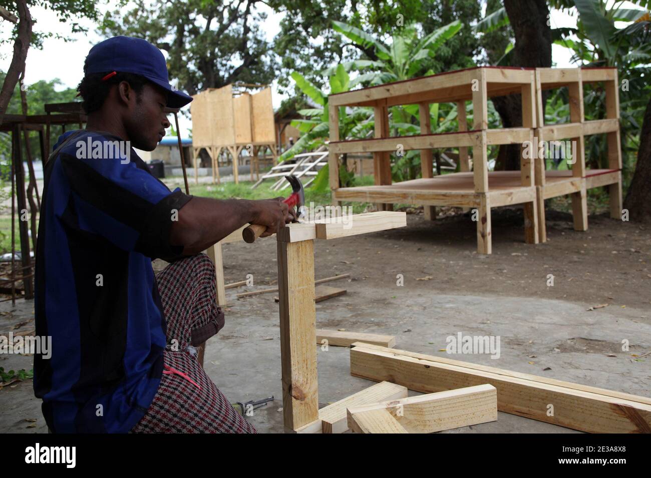 Cholera treatment hi-res stock photography and images - Alamy