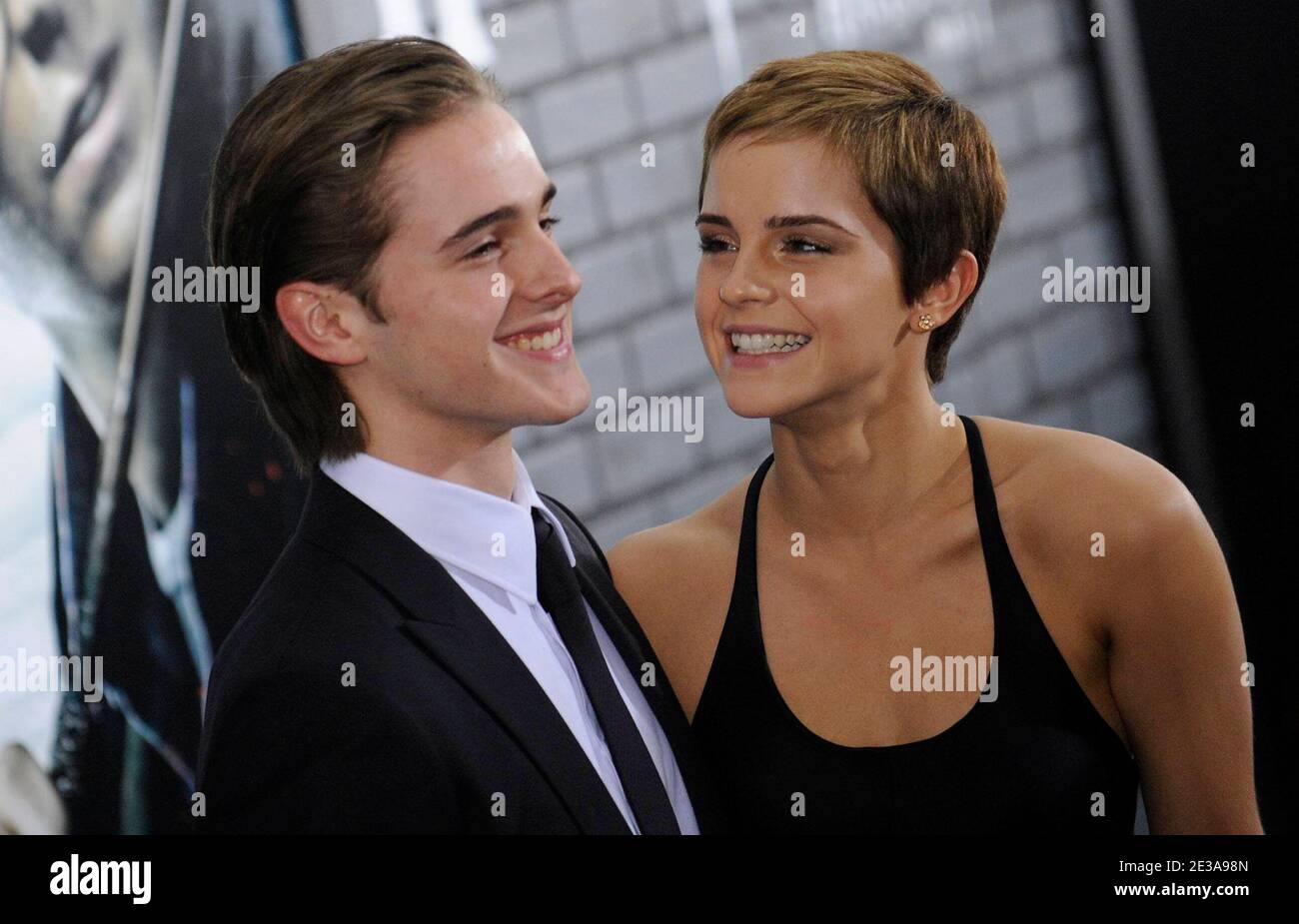 Emma watson and brother hi-res stock photography and images - Alamy